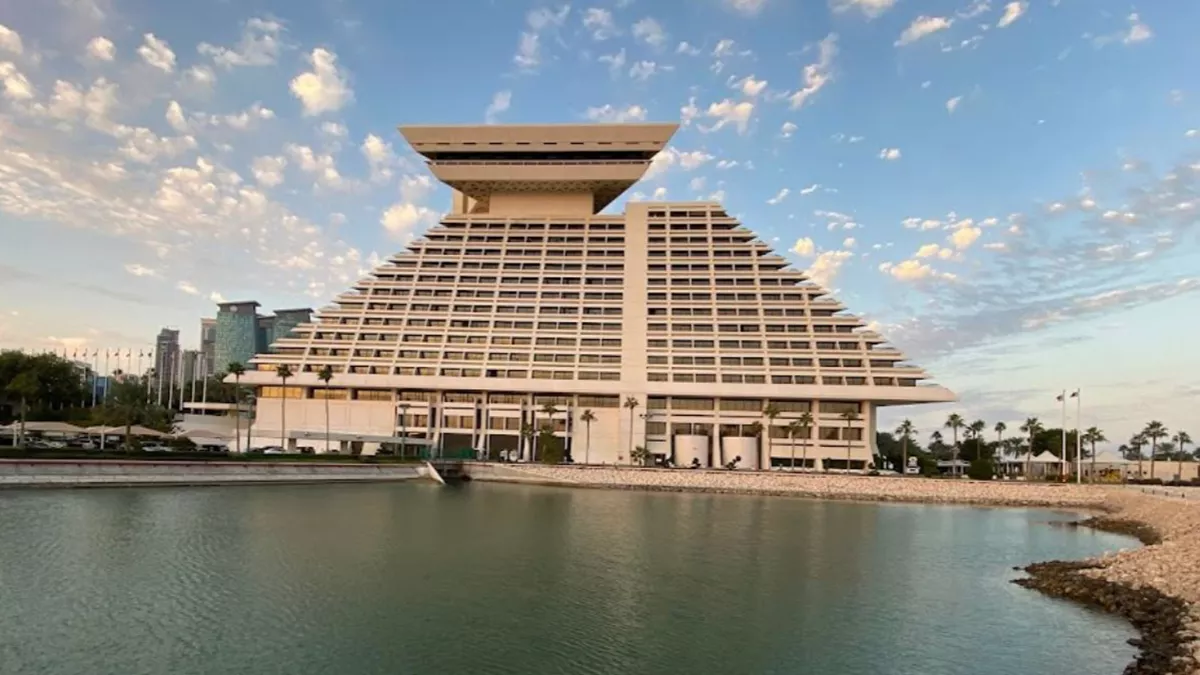 Sheraton Grand Doha Resort & Convention Hotel | Hotels & Restaurants ...